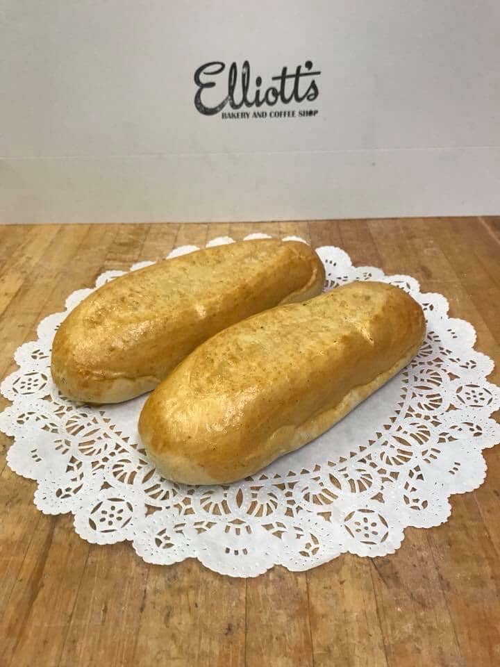 Seasonal Items | Custom Desserts | Trenton, MI | Elliott's Bakery